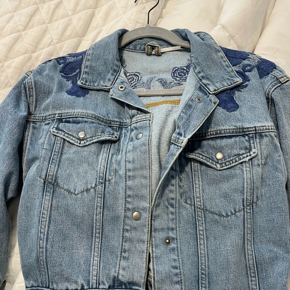 Free People | Jackets & Coats | Nwot Free People Cinched Back Denim ...